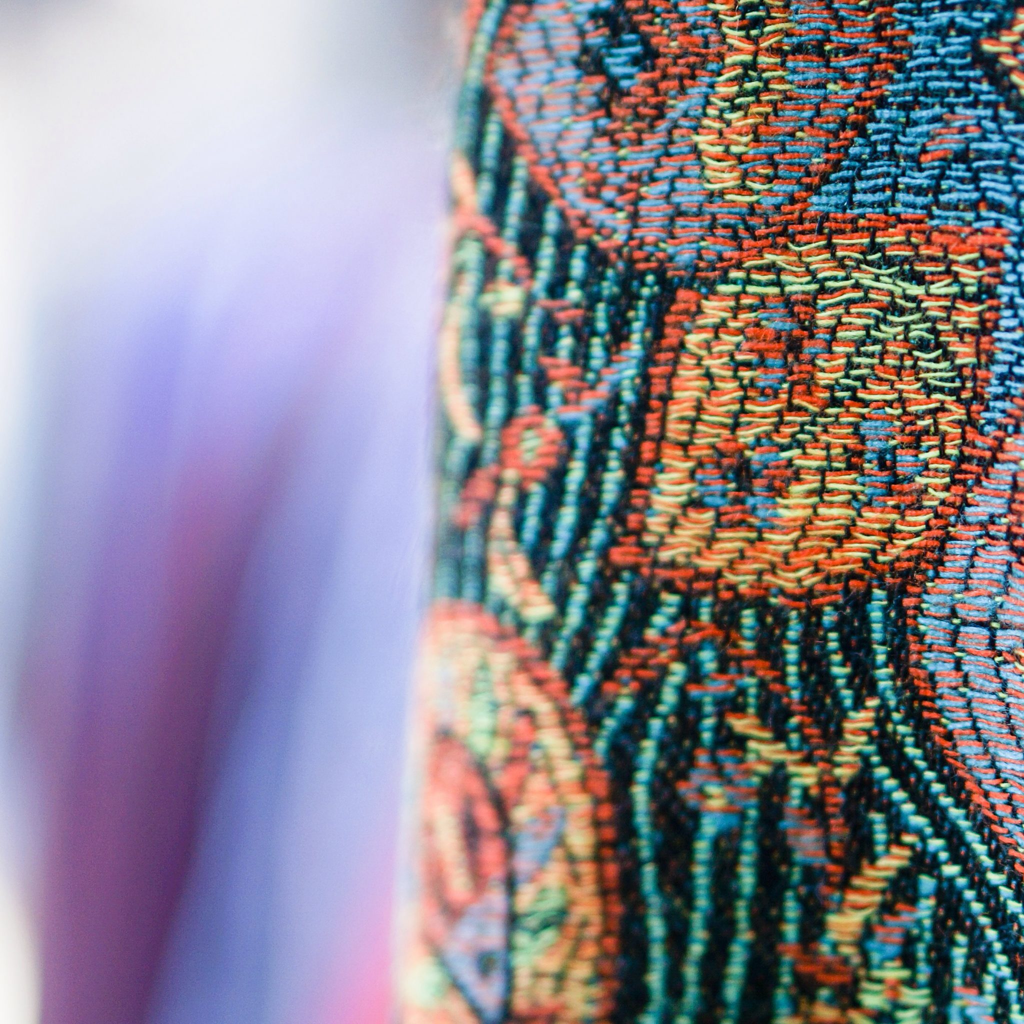 Jacquard ¿Qué Es y Dónde Usarlo? | Tienda Muebles Vivarea